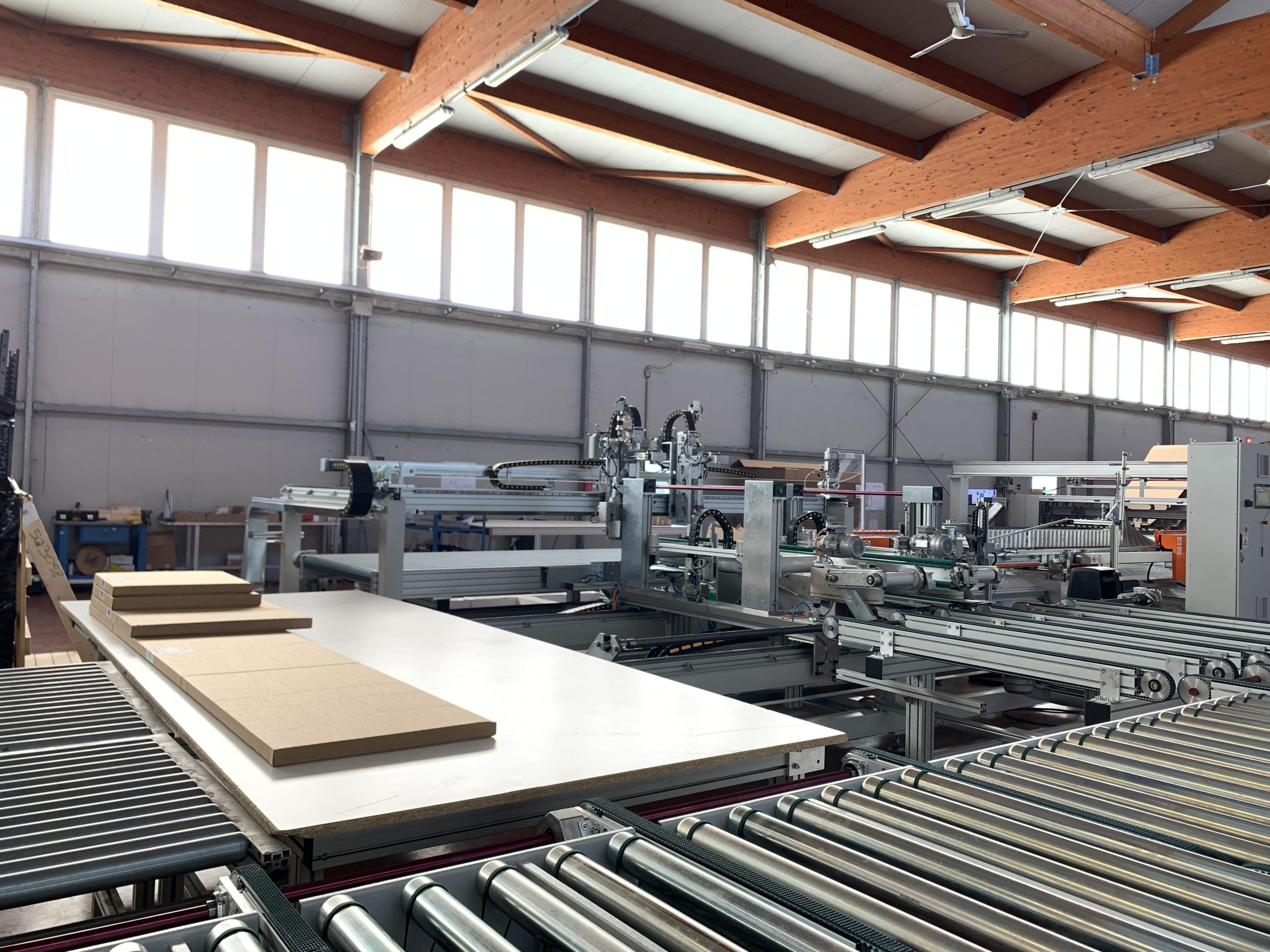 The experience of LCR Automatic Machines - Xylon website